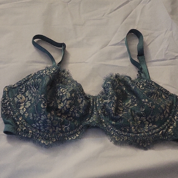 Victoria's Secret | Intimates & Sleepwear | 38 D Victorias Secret Dream ...